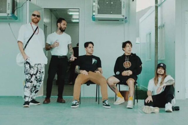 NX Zero retorna aos palcos com show nostálgico